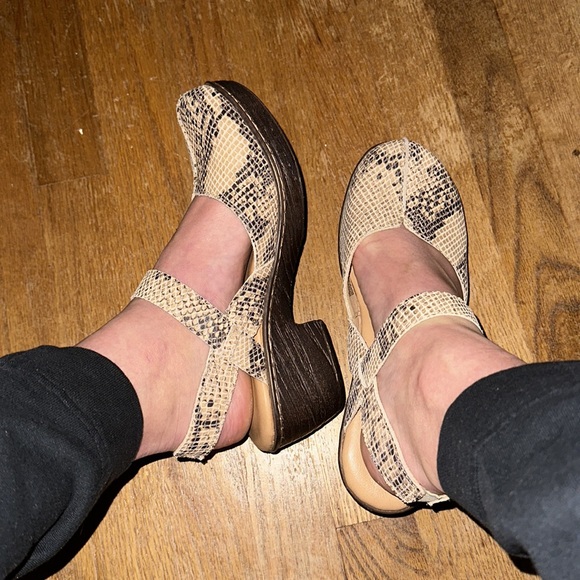 boc | Shoes | Boc Snakeskin Mary Jane Soft Heel | Poshmark